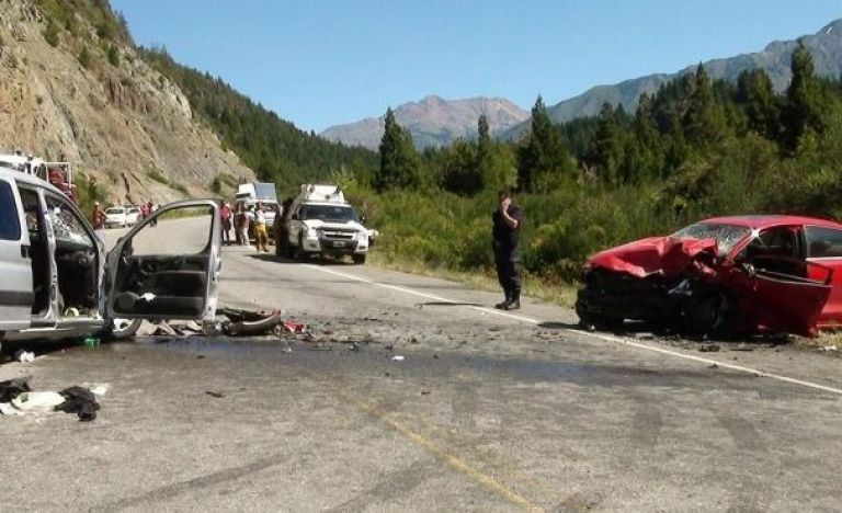Tragedia en ruta 40: Un muerto y cuatro heridos en un choque frontal | ANB :: Agencia de ...