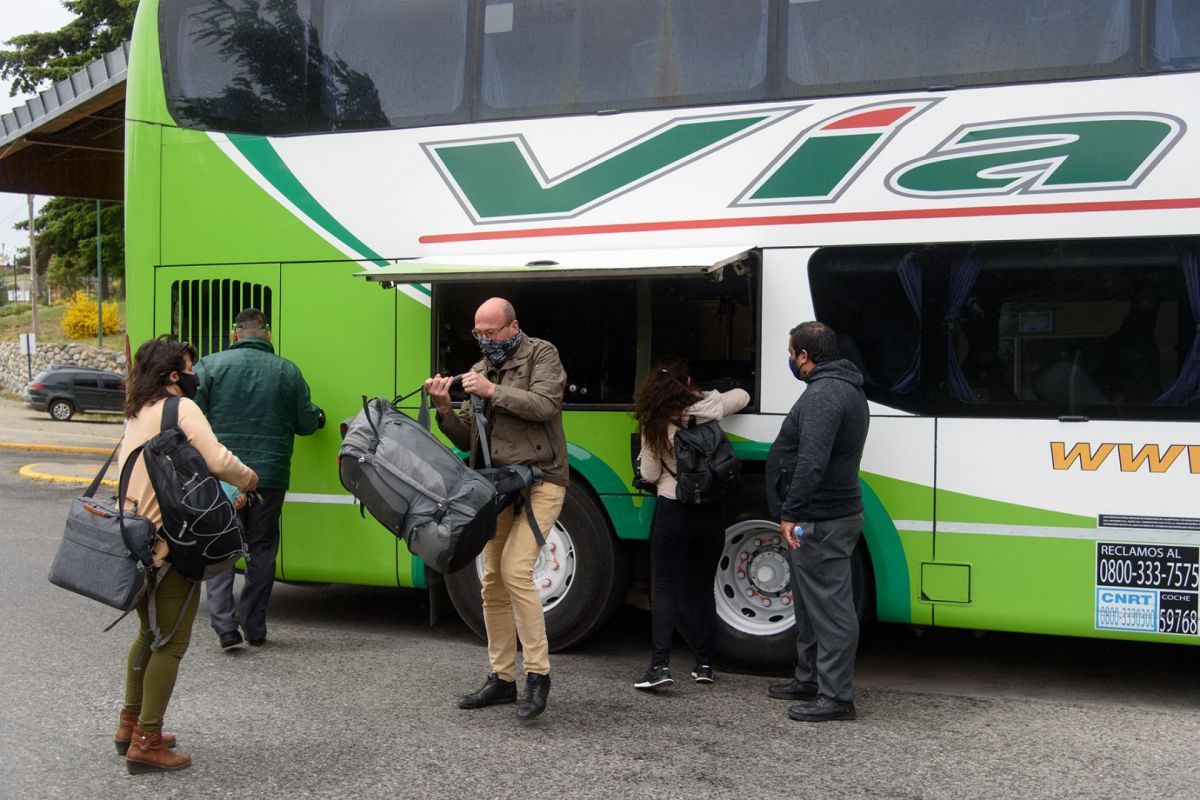 De Buenos Aires a Bariloche: Llegó el primer micro de larga distancia ...